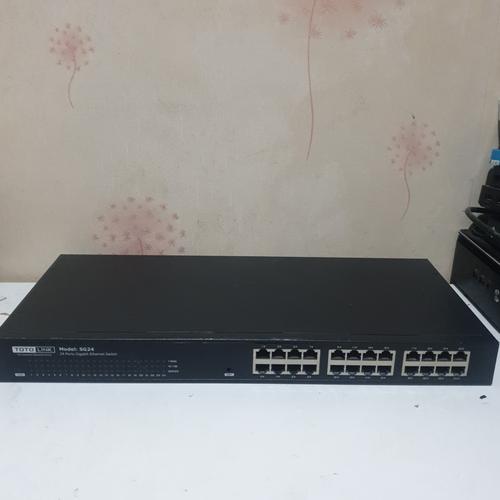 Jual Switch Hub Toto Link SG24 GIGABIT 24 Port Ethernet Switch - Kab ...