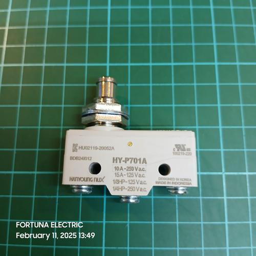 Jual Hanyoung Nux Limit Switch HY-P701A Tombol Besar Tinggi 10A 250VAC 1CO - Jakarta Barat ...
