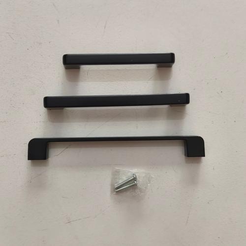 Jual Tarikan Lemari / Handle Kotak Hitam 5129 Panjang Antar Lubang Baut ...