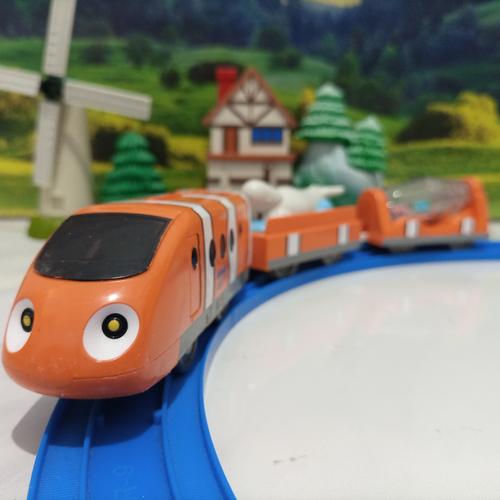 Jual Takara Tomy - Plarail Disney Pixar Dream Railway Nemo Lucky Fin ...