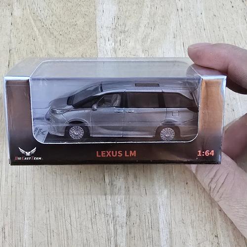 Jual DCT DieCast Team Lexus LM Silver Diecast Koleksi Mobil Mainan Mini ...