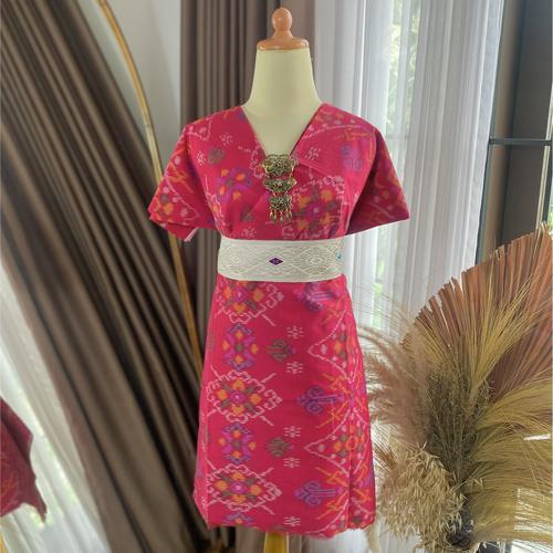 Jual KAIN TENUN ENDEK KHAS BALI MOTIF PATRA ANTIK MERAH SOFT GRINGSING ...