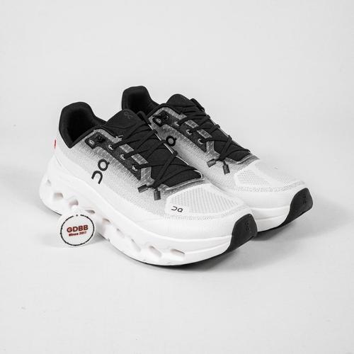 Jual Sepatu On Running Cloudtilt Black Ivory White Black Authentic ...