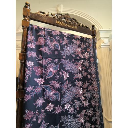 Jual Doota Gallery - Kain Batik Tulis - Bumi Kala Hujan 25 26 - Jakarta ...