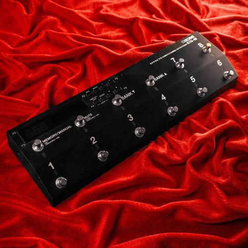 Jual BOSS ES-8 switcher looper midi controller USED. - Jakarta Timur ...