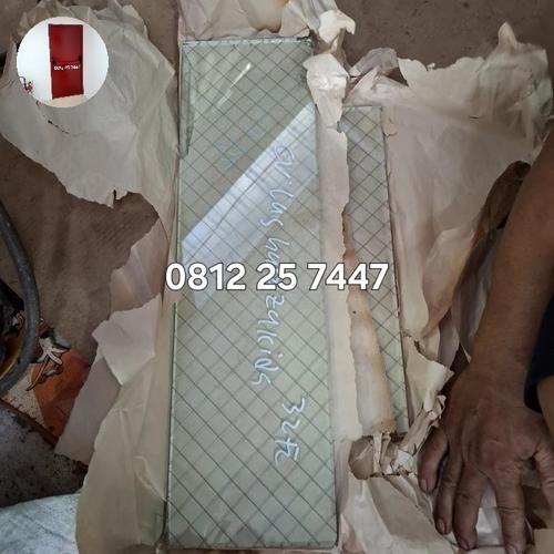Jual Wired Glass 6,8 mm / Kaca Kawat Tahan Api / Wired Glass Door ...