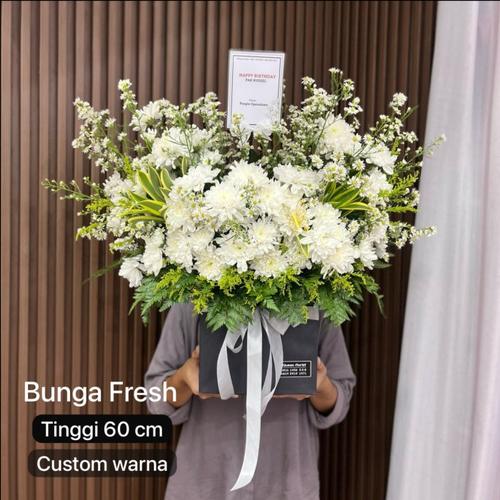 Jual DQueen Florist Bunga Box Fresh Gift ulang Tahun Birthday ...