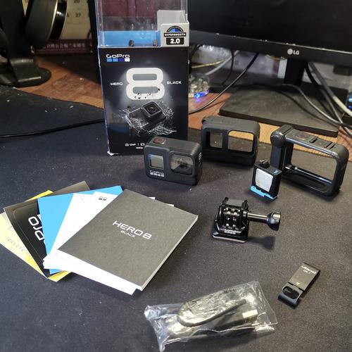 Jual GoPro Hero 8 Black Komplit Media Mod - Directional Camera Mic ...