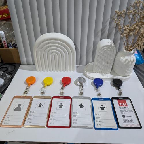 Jual (1SET) TEMPAT ID CARD ALUMINIUM BESI KUAT NAME TAG KANTOR ANEKA ...