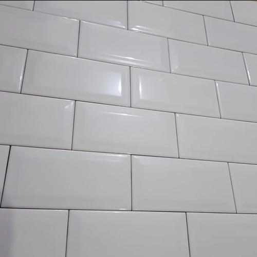Jual keramik tile 15 x 7.5cm bevel putih - KW2 - Jakarta Barat - Panca ...
