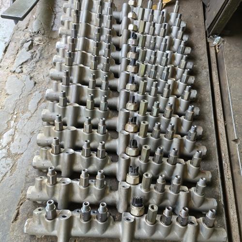 Jual common rail fn62 tayo mitsubishi truk fighter x fn61 fn 62 ...