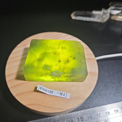 Jual IDOCRASE CRYSTAL TEMBUS CAHAYA ROUGH9 - Kab. Tangerang - Terastone ...