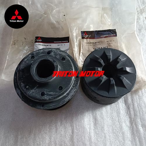 Jual Karet Body Karet Kabin Bagian Tengah All New Triton Asli - Jakarta ...