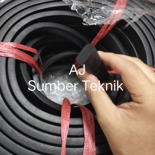 Jual Sponge Rubber / Sponge Hitam Kotak Ukuran 25mm x 25mm / Meteran ...