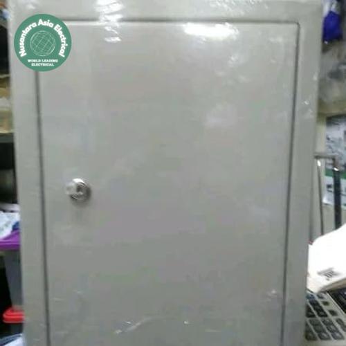 Jual Box Panel Ukuran 30x40 Barang new dan original - Jakarta Pusat ...