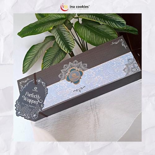 Jual Hampers kue kering Ina Cookies kemasan reguler isi 3 - Warna Warni ...