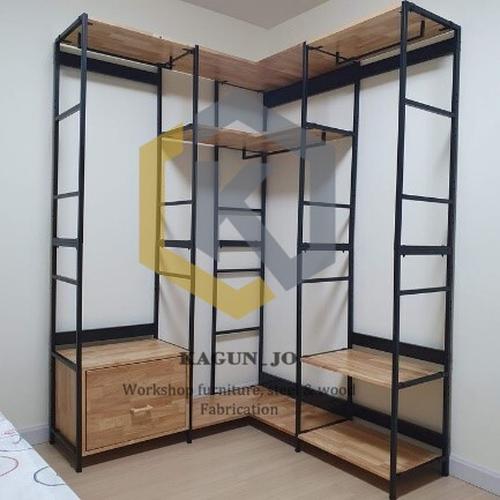 Jual walk in closet custom/rak gantung baju display/ rak display besi ...