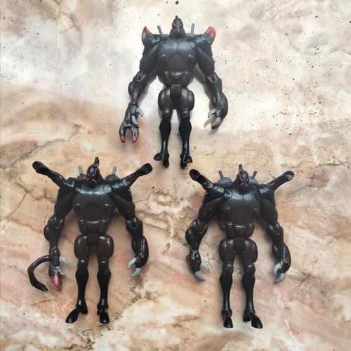 Jual Ben 10 ben10 ten Sixsix Six six Bandai CN figure mainan alien ...