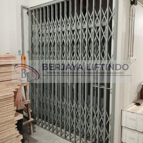Jual Lift barang / Dumb waiter / Lift cargo / Lift industri minimalis ...