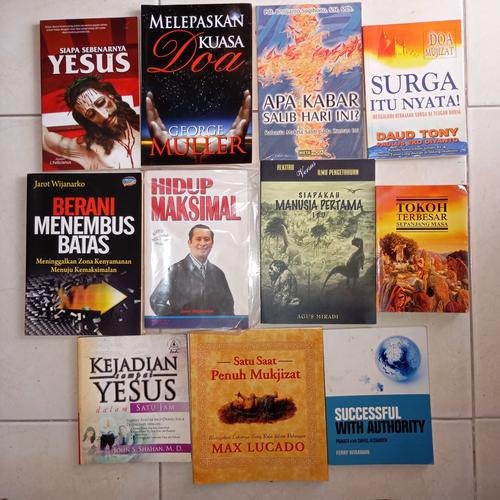 Jual Buku Rohani Kristen silahkan pilih - siapa Yesus - Kota Madiun ...