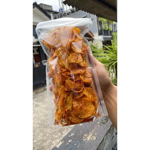 Jual Keripik Kentang Balado Cemilan KENTANG BANGET asli padang 200 gram ...