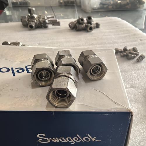 Jual 3/8" to 3/8" OD Pre-Swaged Tube Union Swagelok SS-601-PC Swaging ...