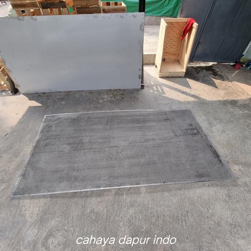 Jual PLAT 304 LUBANG 3mm TEBAL 1mm / PERFORATED SCREEN HOLE 3mm Thick ...