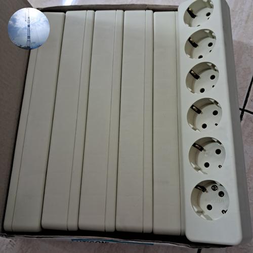 Jual terminal stop kontak 6 lubang uticon 1box isi 6pcs - Jakarta Pusat ...