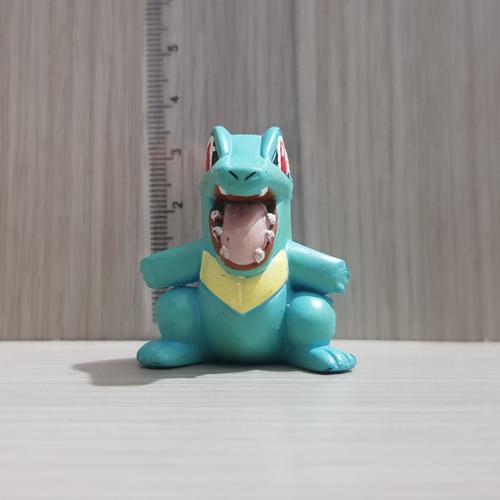 Jual Totodile Figure Pokemon Moncolle Original Takara Tomy Starter VERY ...