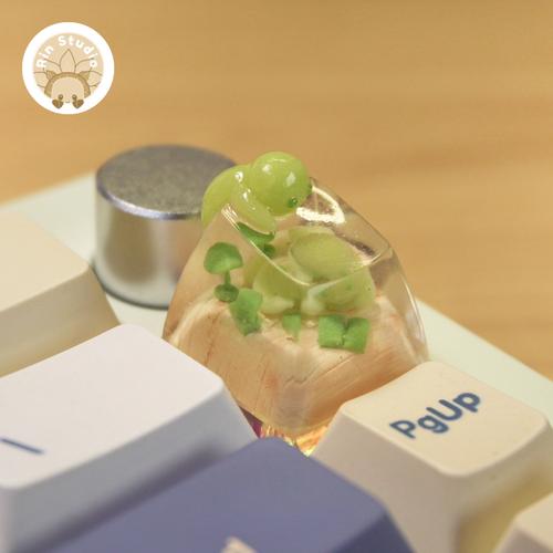 Jual SMISKI figure resin artisan keycap - Kab. Tulungagung - Rin Studio ...