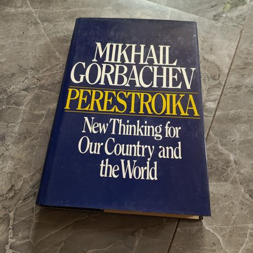 Jual MIKHAIL GORBACHEV PERESTROIKA-New Thingking for Our Country and ...