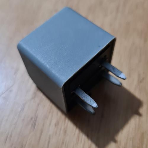 Jual RELAY ASSY POWER FLASHER SEN 12V SOKET 4 PIN KIA CARNIVAL CARENS 1 ...