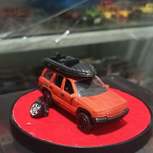 Jual MATCHBOX JEEP GRAND CHEROKEE 4X4 (LOOSE) - Jakarta Utara ...