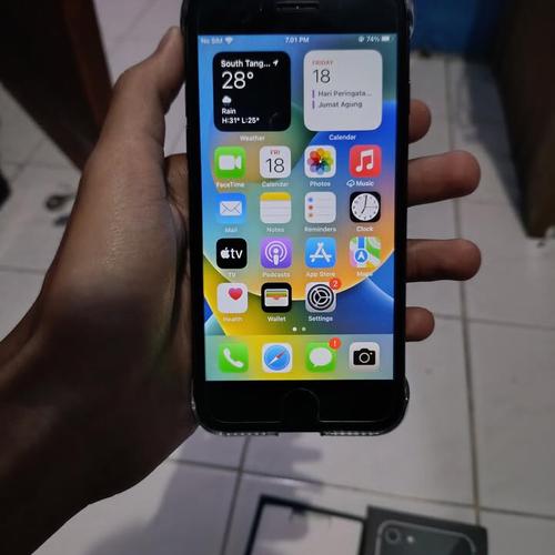 Jual Apple iPhone 8 64gb all operator - Kota Tangerang Selatan ...