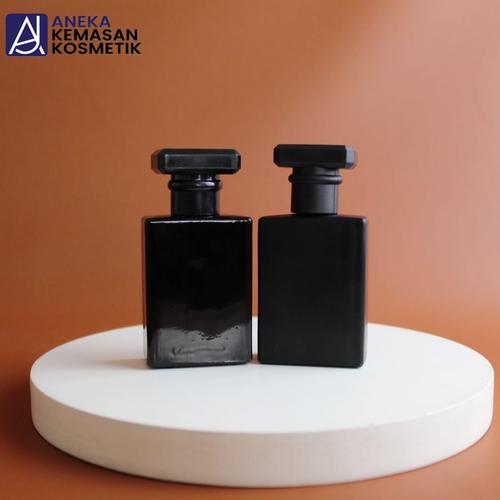 Jual Botol Parfum Chanel 30ml Hitam Doff Tutup Drat / Botol Parfum Kaca ...