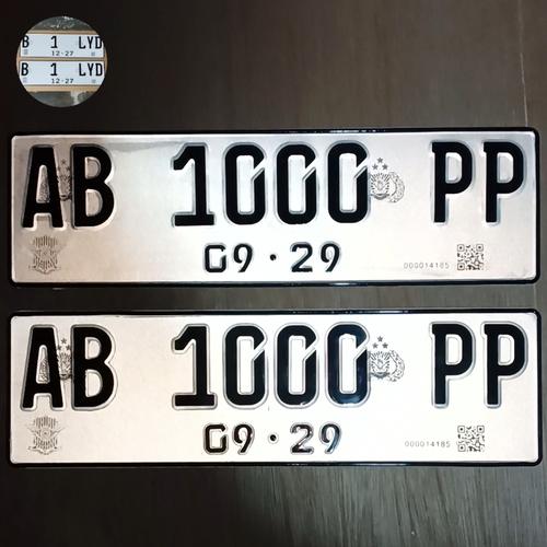 Jual pelat mobil reflektif putih barcode font terbaru 1pasang depan ...