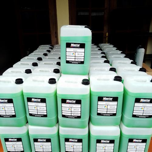 Jual MASTER RADIATOR COOLANT HIJAU AIR RADIATOR GALON 20L ALAT BERAT ...