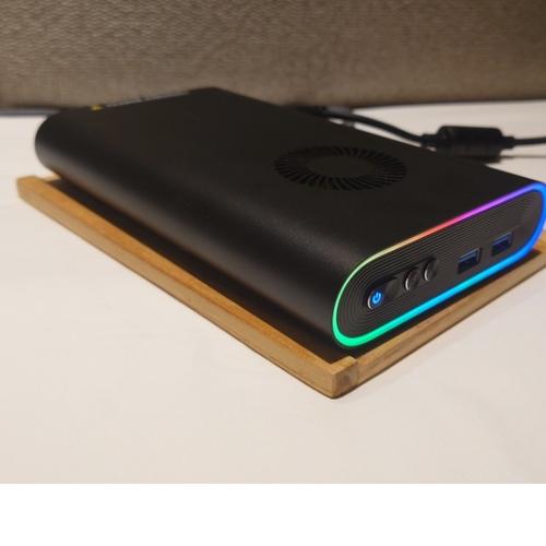 Jual EGPU VGA onexgpu rx 7600m THUNDERBOLT 4, tangan pertama, BUKAN RTX ...