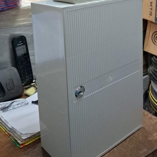 Jual Box MDF Fiber 100 Pair Box Telepon Fiber 100p box mdf + frame lsa ...