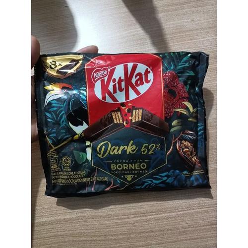 Jual KitKat Dark 52% Cocoa Borneo Chocolate isi 8 packs - Kab. Bekasi ...