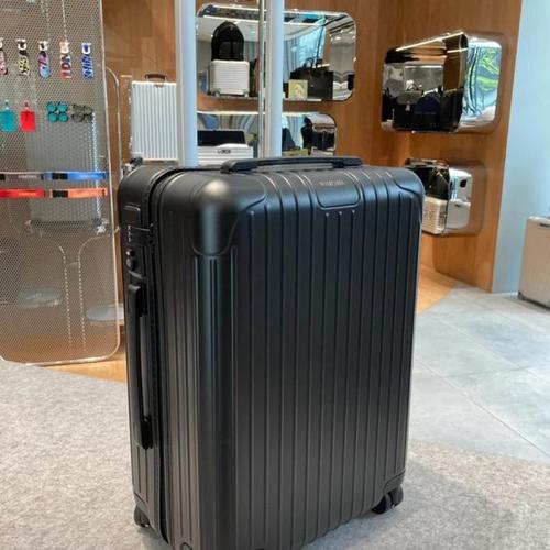 Jual koper rimowa LVMH essential brand new matte black 100% original ...