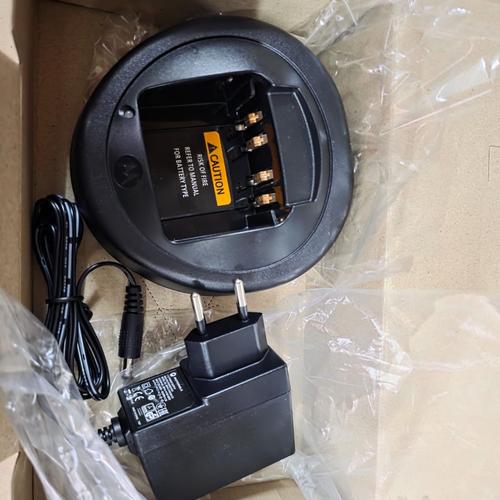 Jual MOTOROLA NNTN8292B CHARGER ORI HT XIR P6620 DOCKING XIRP6620 ...