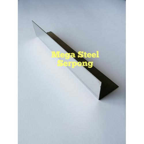 Jual List Lis Siku Stainless Steel Mirror Uk 4.5 X 4.5 Cm Pjg 150 Cm ...