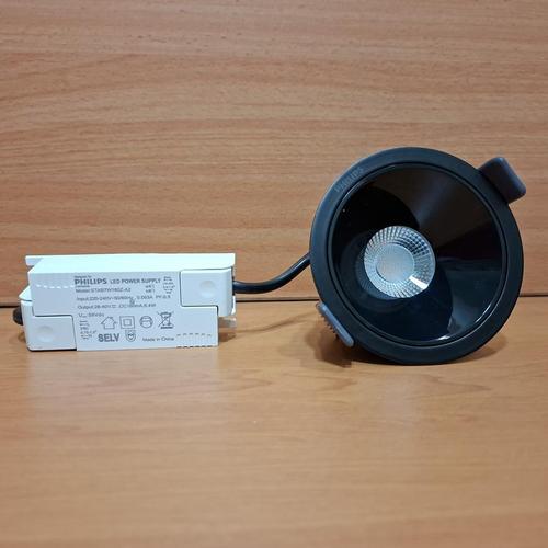 Jual PHILIPS Lampu LED Spotlight SL260 36D Body Hitam 7.5w 7,5 WATT ...