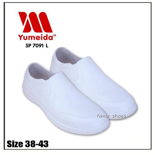 Jual Yumeida 7091 38-43 Putih / Sepatu Slip On APD Putih Non Medis ...