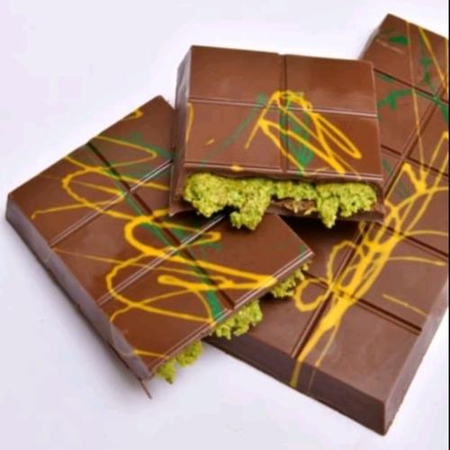 Jual Coklat Dubai Jumbo Kunafe 270 gram - Cokelat Milk Chocolate dengan ...