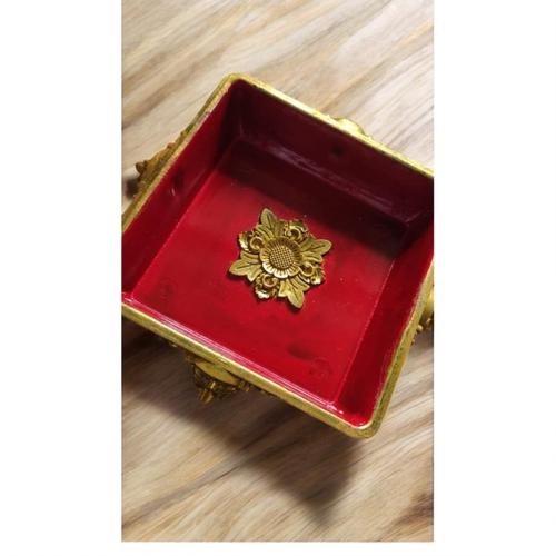 Jual wadah/tempat sodan/bokor sodan kotak bahan fiber ukir bali - Kota ...