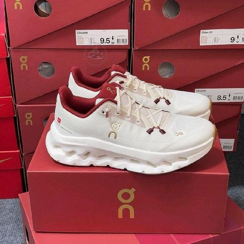 Jual Sepatu on cloud tilt ivory pearl running sneakers lari olahraga ...