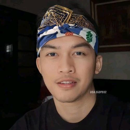 Jual Udeng Bali tradisional Prada topi Adat khas Bali Ikat Kepala Khas ...