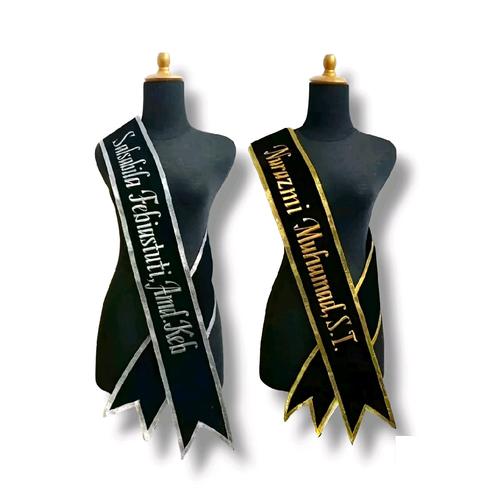 Jual (LANGSUNG JADI) SELEMPANG RIQUES NAMA ATAU SELENDANG WISUDA BORDIR ...